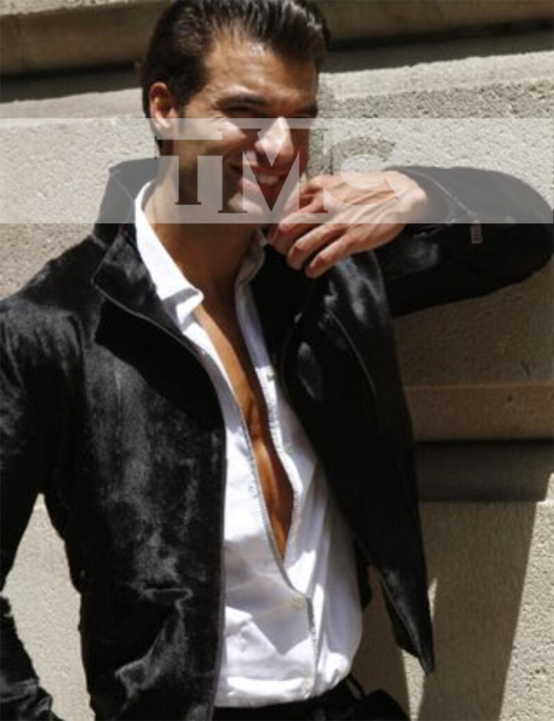 Passionate well endowed high class gigolo in Barcelona Vincent