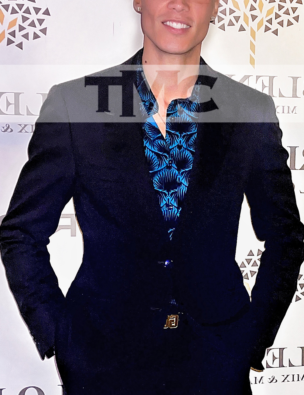 Hetero high class model and male escort with IQ en EQ